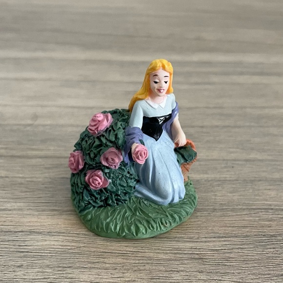 Lenox | Art | Lenox Disney Magic Thimble Collection Sleeping Beauty ...